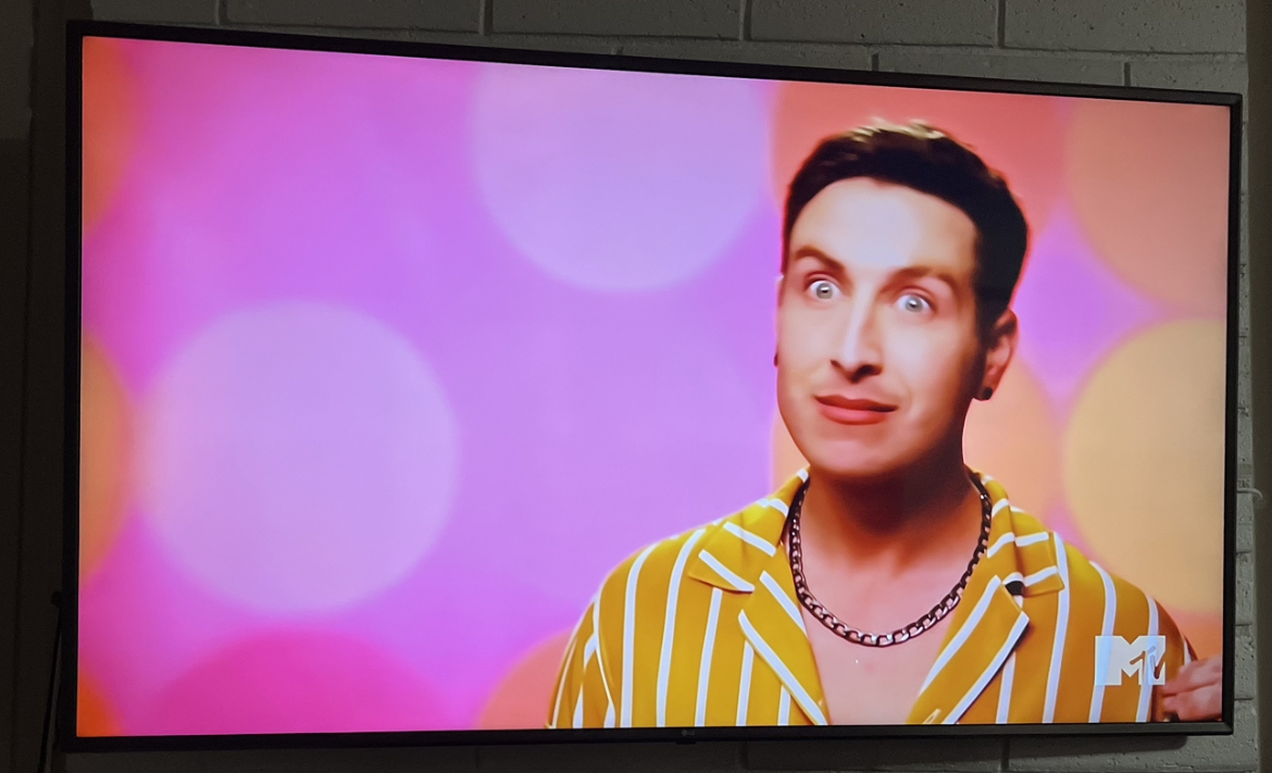 “I Chew, Chew, Chew ‘Cause They Hope I Choke” | The Happy Homo Blog